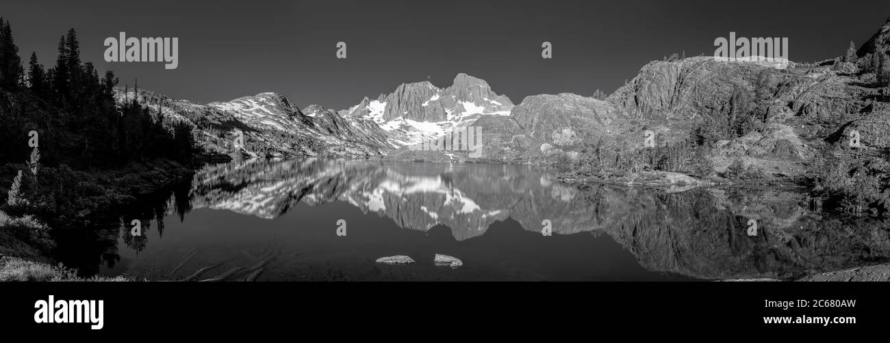Garnet Lake with Banner Peak in background, Ansel Adams Wilderness ...