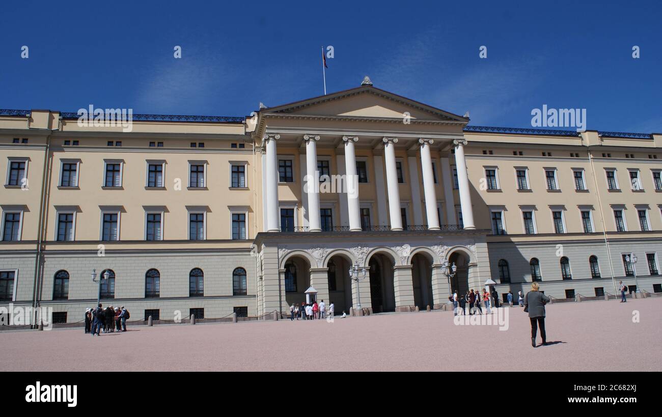 Beautiful Norwegian city of Oslo. Walking through the parks ...