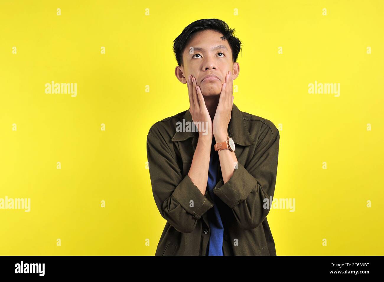 Look foolish hi-res stock photography and images - Alamy