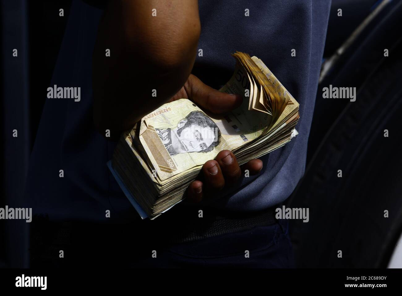 Cash scarcity hi-res stock photography and images - Alamy