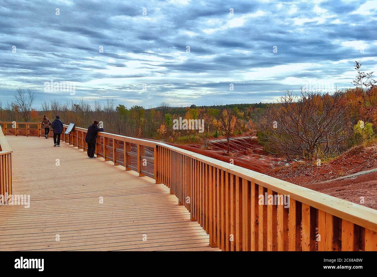 The spectacular landscape of the Cheltenham Badlands from the new ...