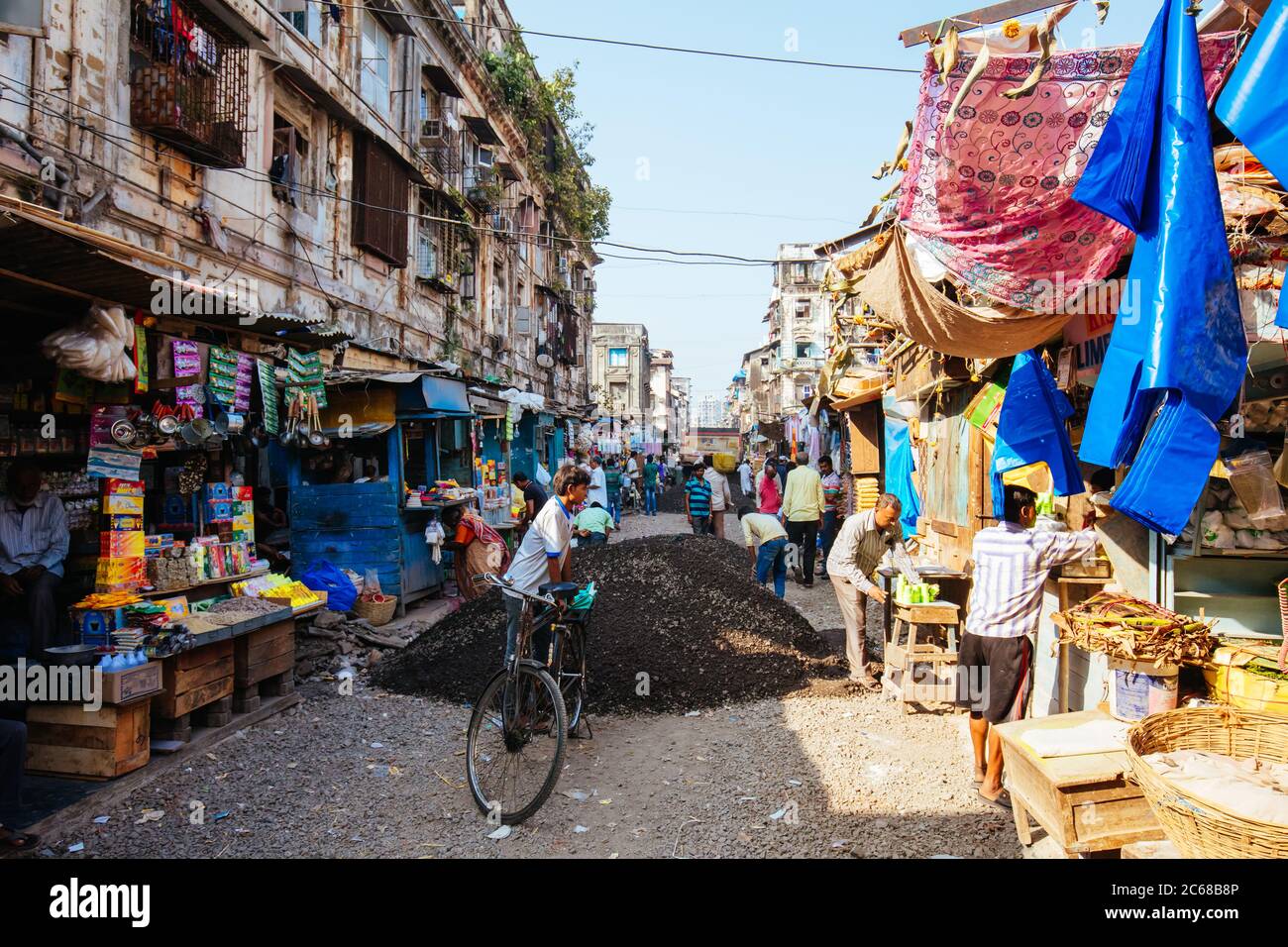 Chor Bazaar in Mumbai India Stock Photo - Alamy