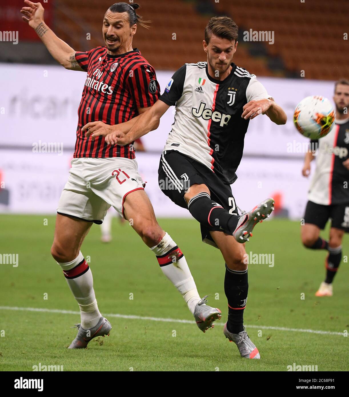 Zlatan ibrahimović juventus hi-res stock photography and images - Alamy