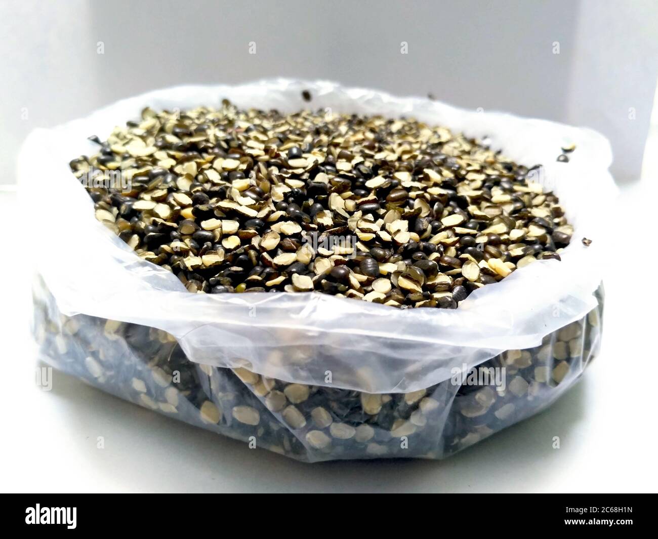 Black gram bean hi-res stock photography and images - Alamy