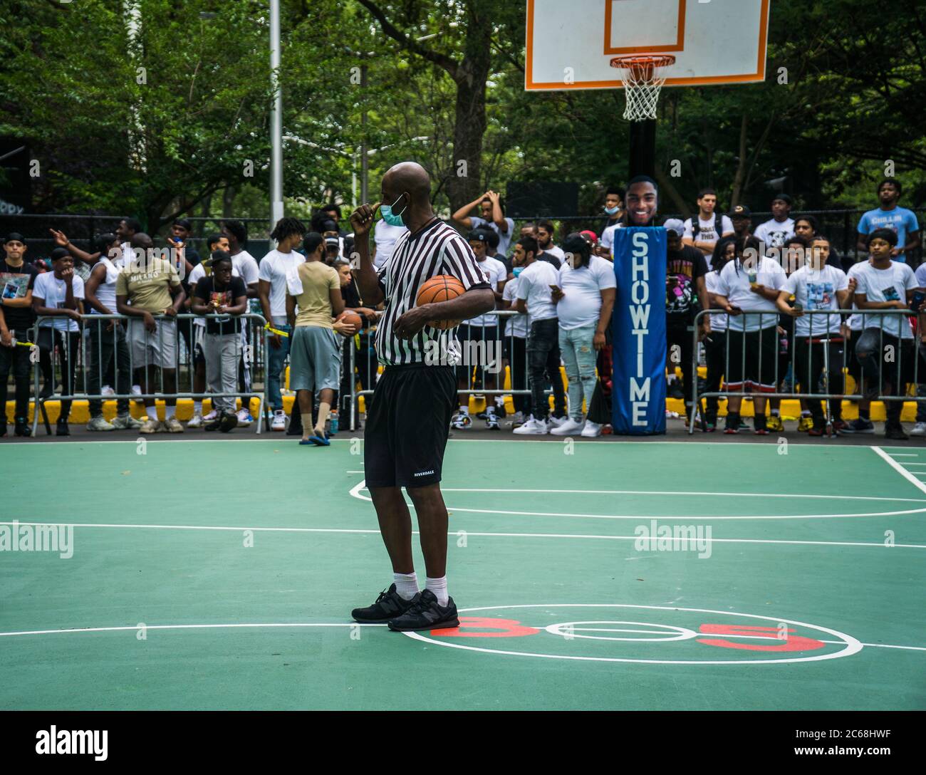 Memorial for High School Basketball star Brandon Hendricks who was ...