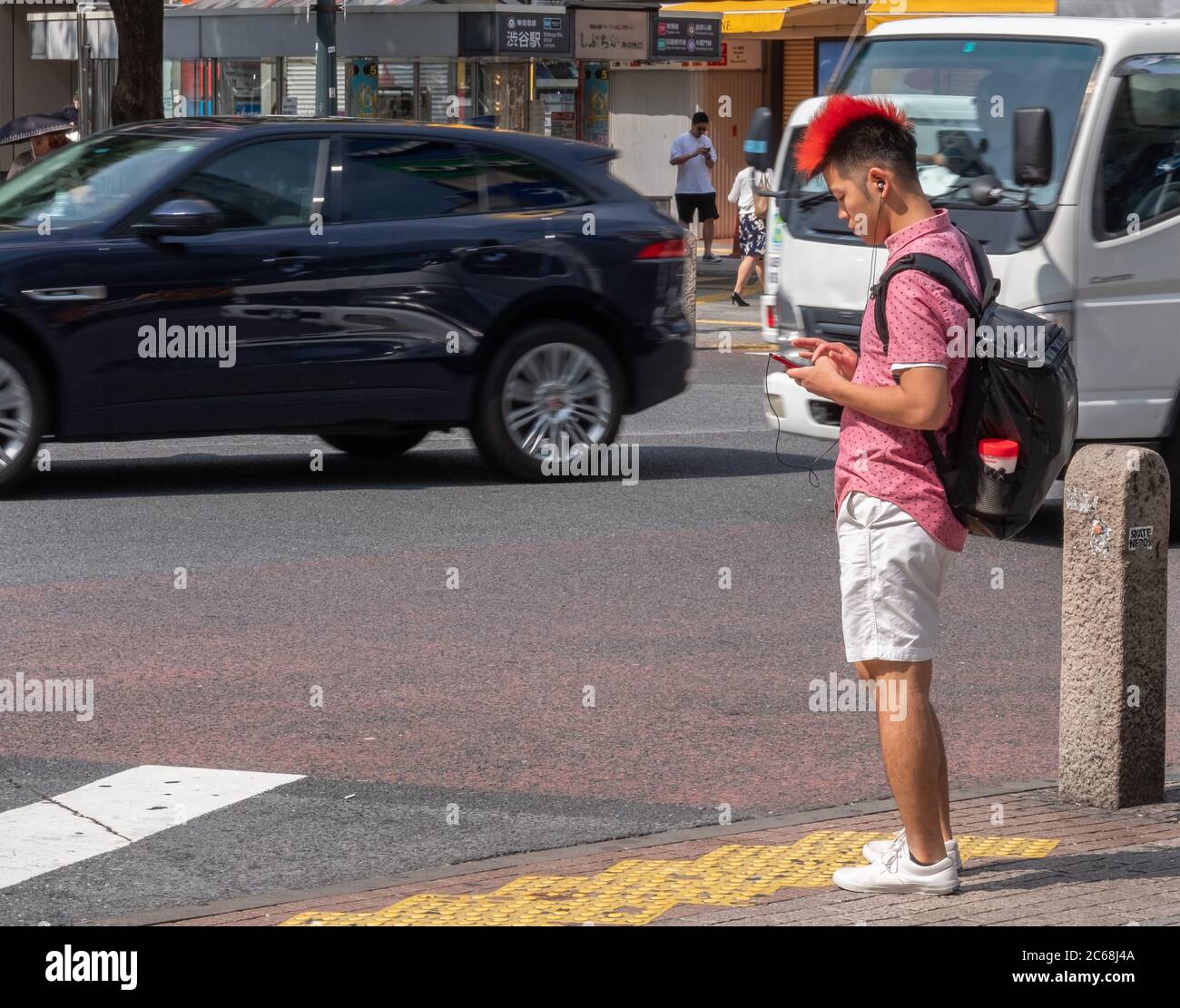 Punk mohawk hi-res stock photography and images - Alamy