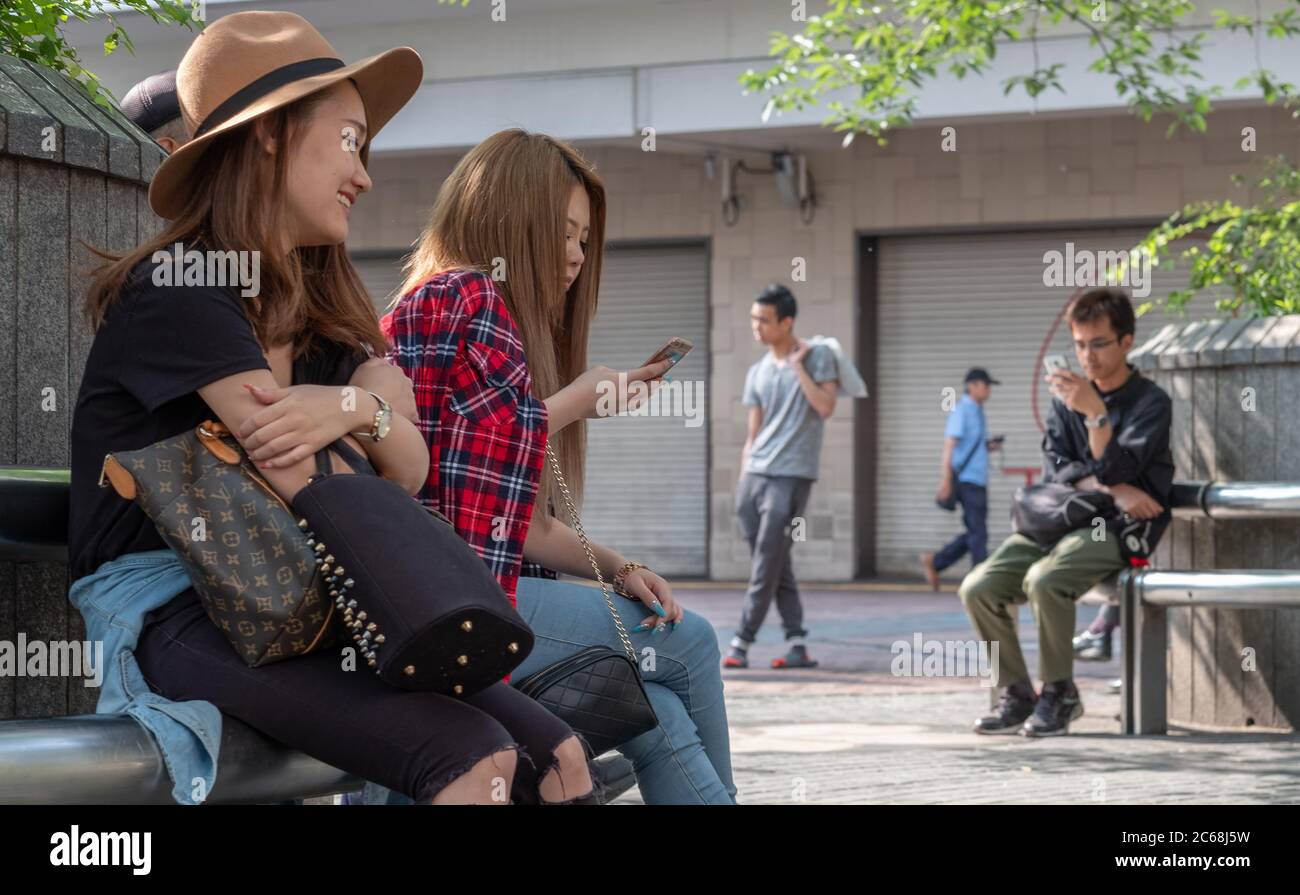 Tokyo pretty girls hi-res stock photography and images - Alamy