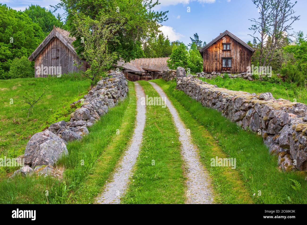Old stone gable walls hi-res stock photography and images - Alamy