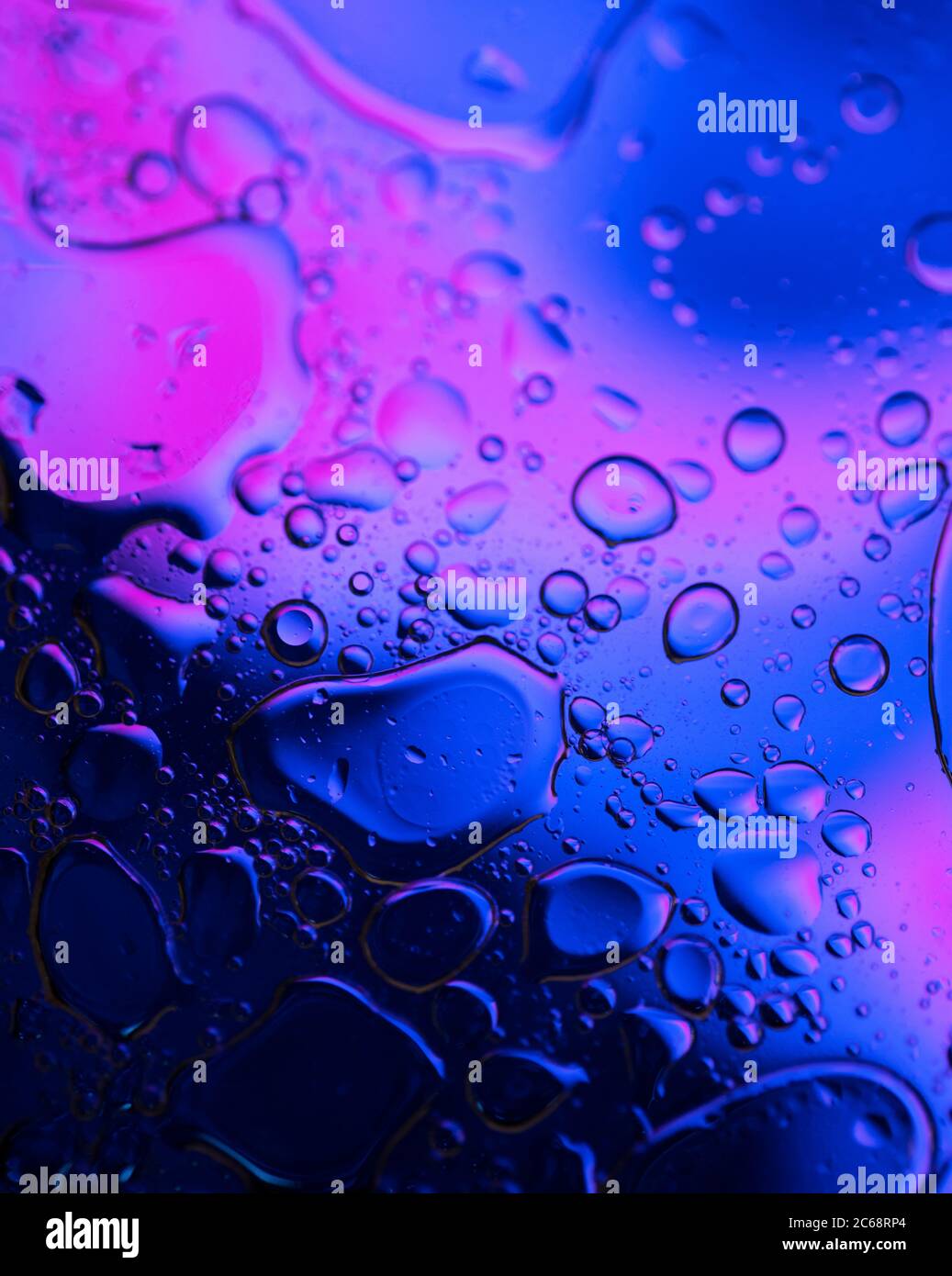 Purple Oil Bubbles High Resolution Stock Photography and Images - Alamy