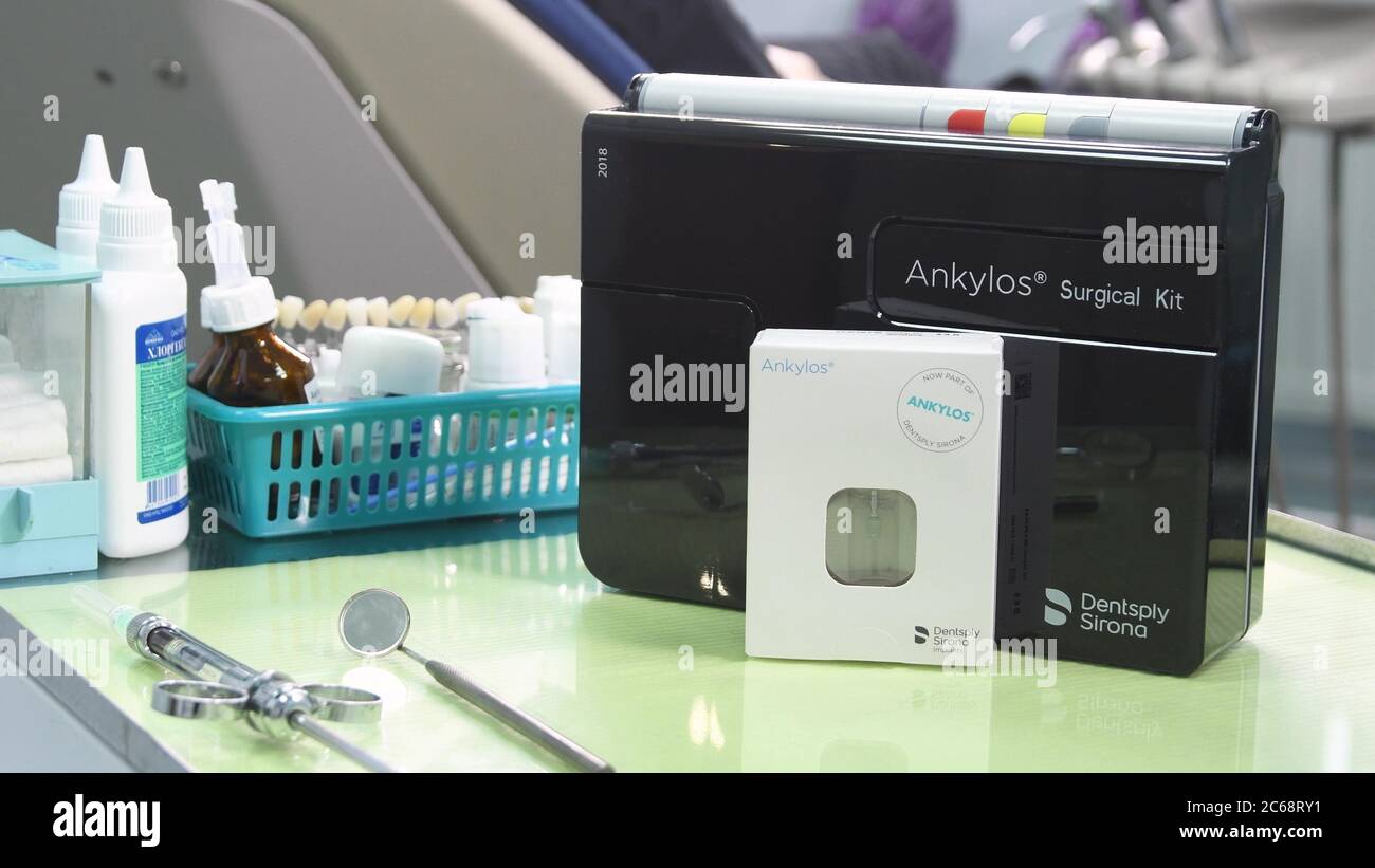 Ankylos surgical kit Stock Photo - Alamy