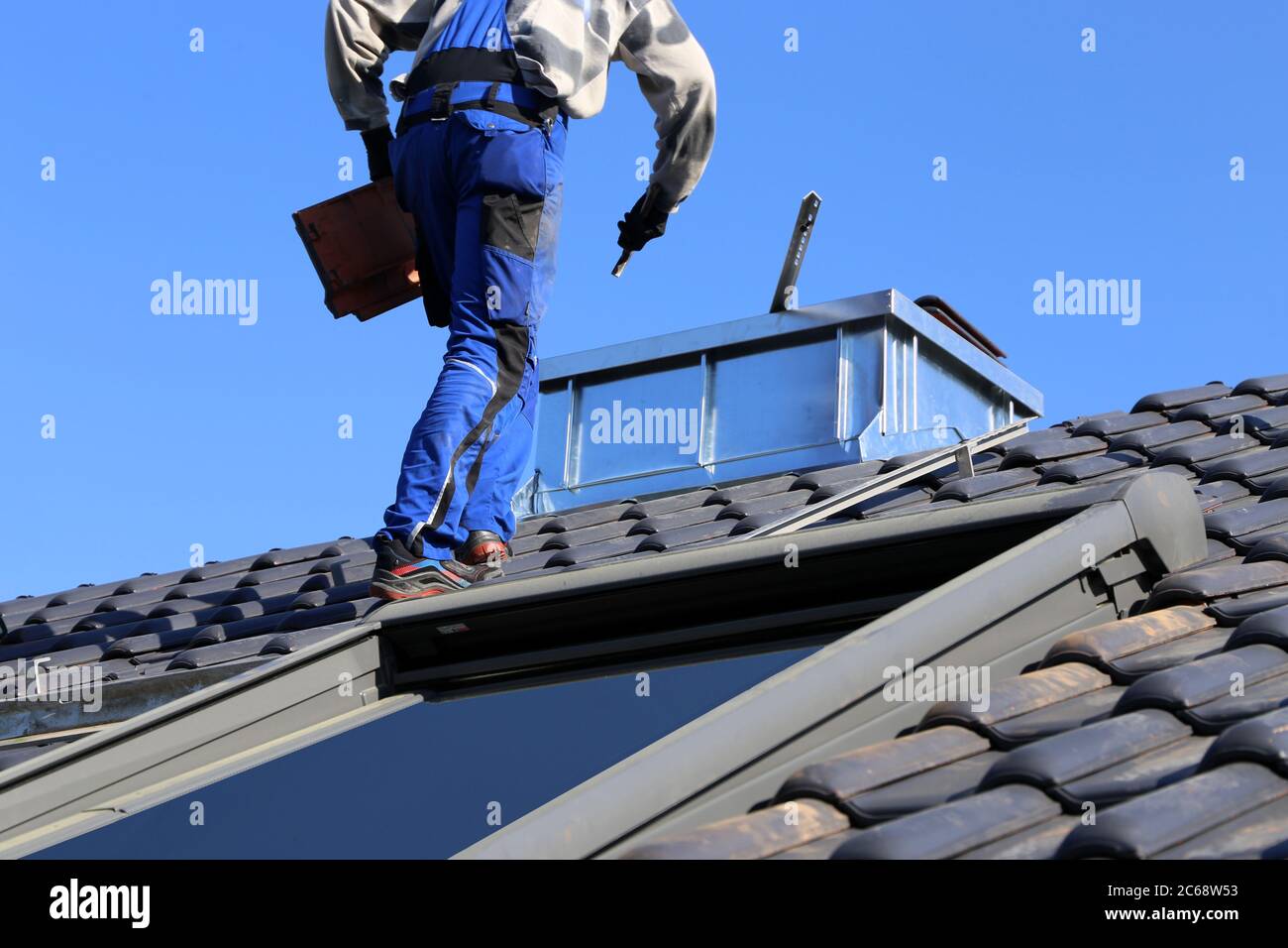 Very steep tiled roof hi-res stock photography and images - Alamy