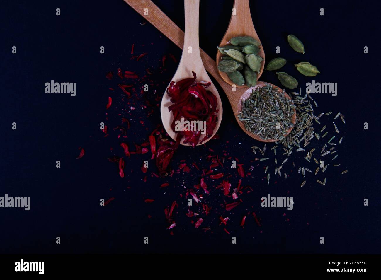 Citrus aurantium, cardamom, cumin and hibiscus tea Stock Photo - Alamy