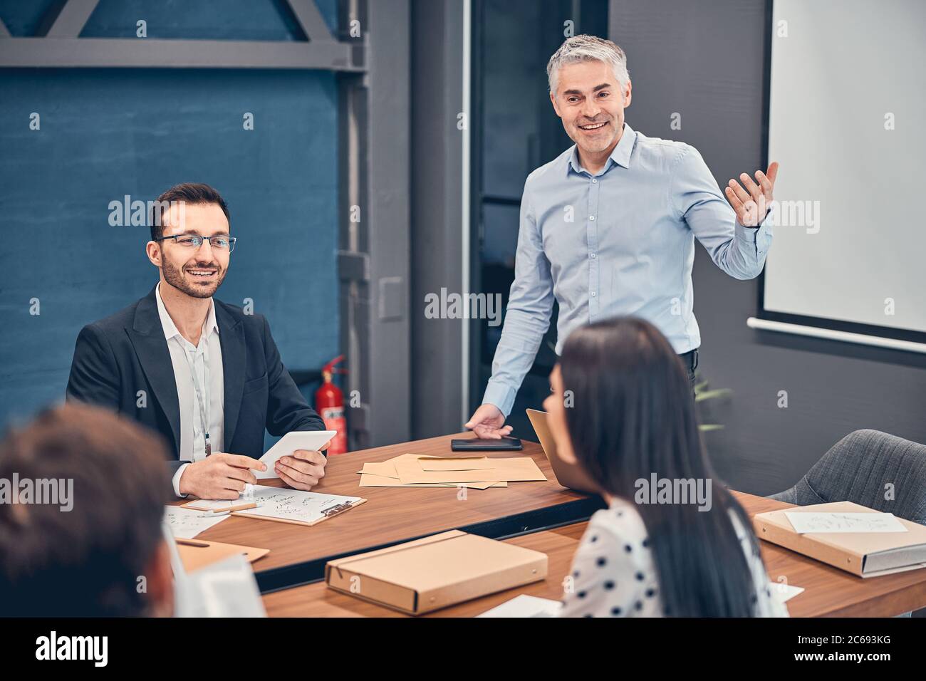 Senior project manager hi-res stock photography and images - Alamy