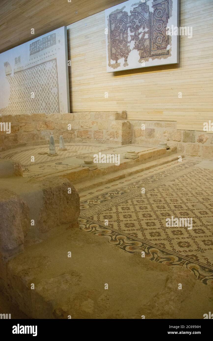 Asia jordan mount nebo chapel hi-res stock photography and images - Alamy
