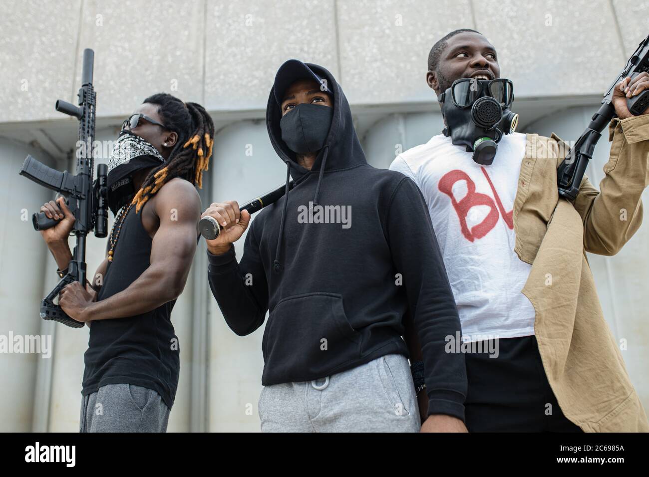 aggressive black people with guns in the streets, young african ...