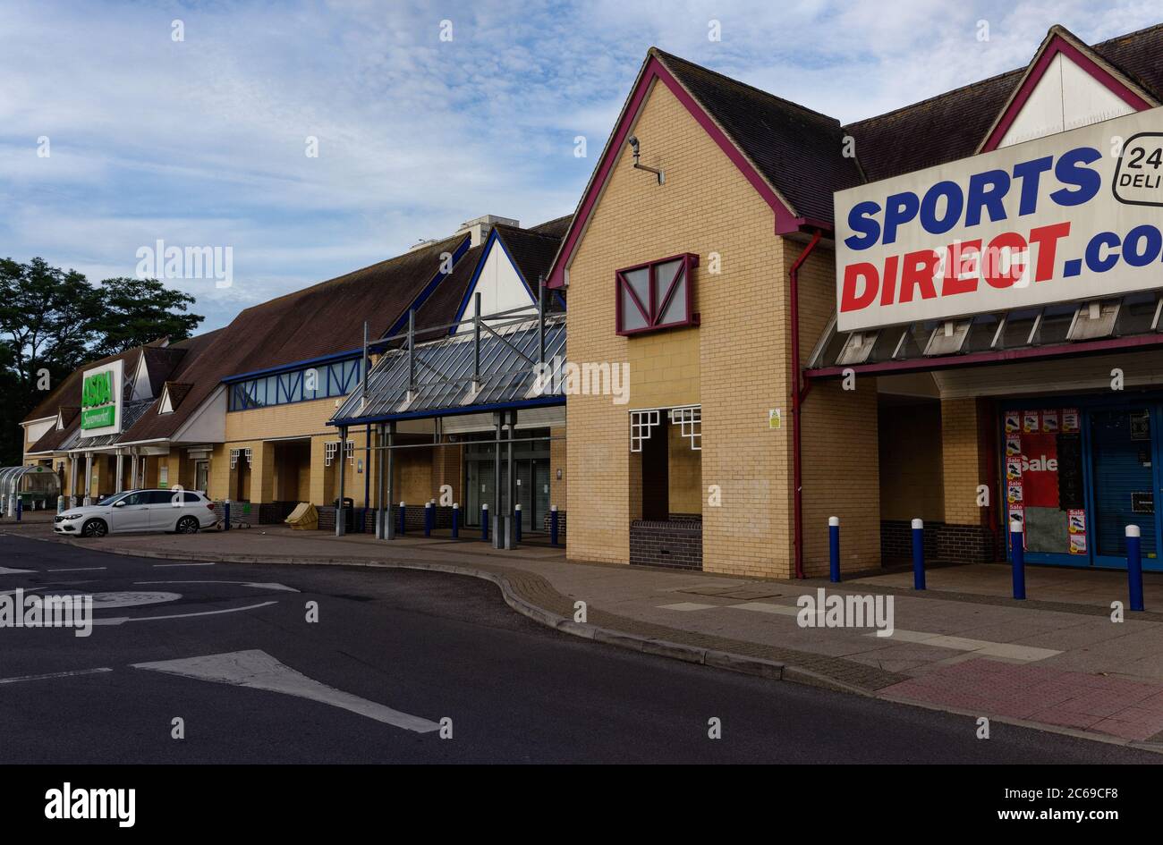 The empty space in a row of shops where a Currys electronics store was ...