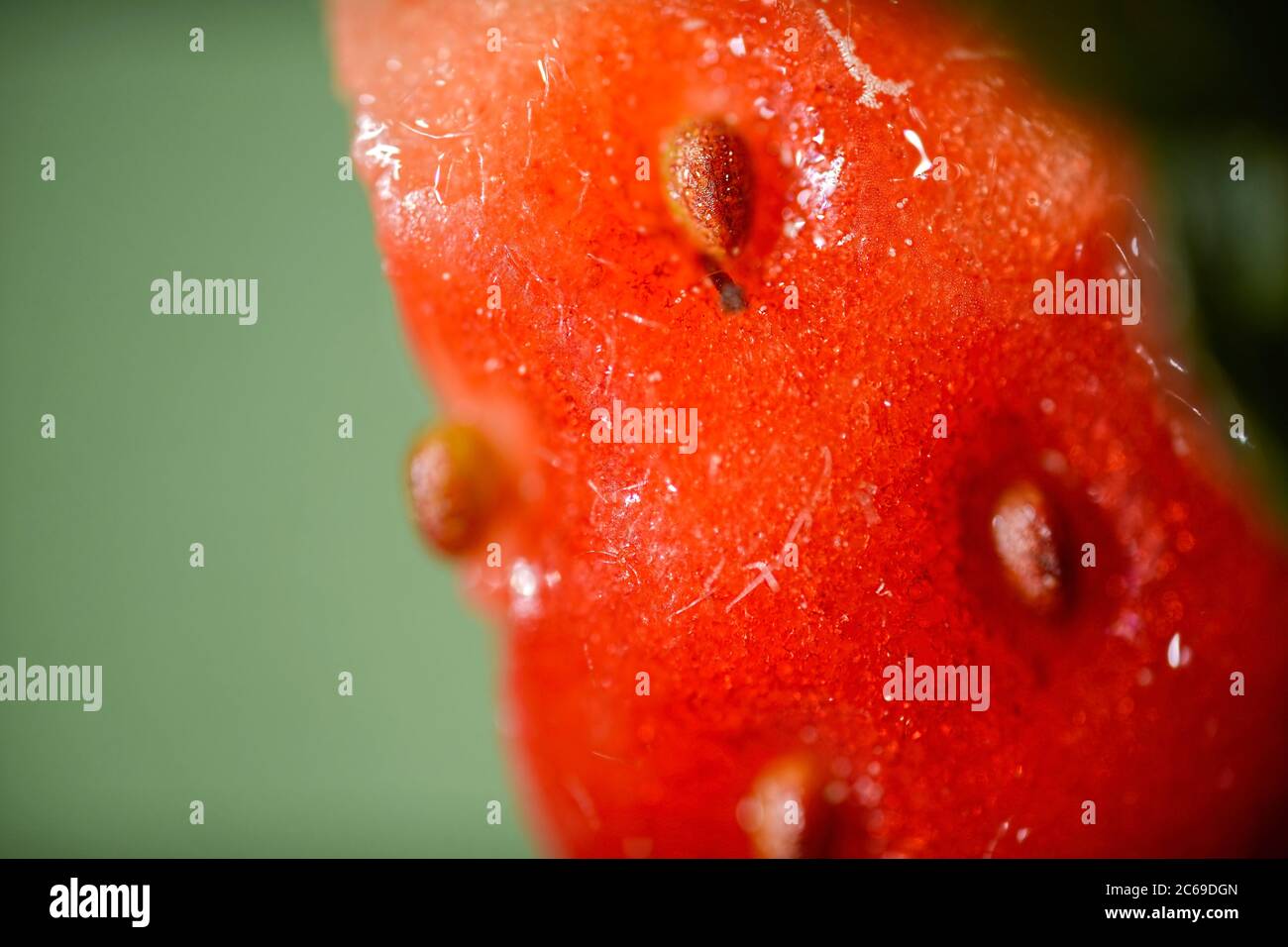 Ultra macro photo of a fresh Australian Strawberry Stock Photo - Alamy