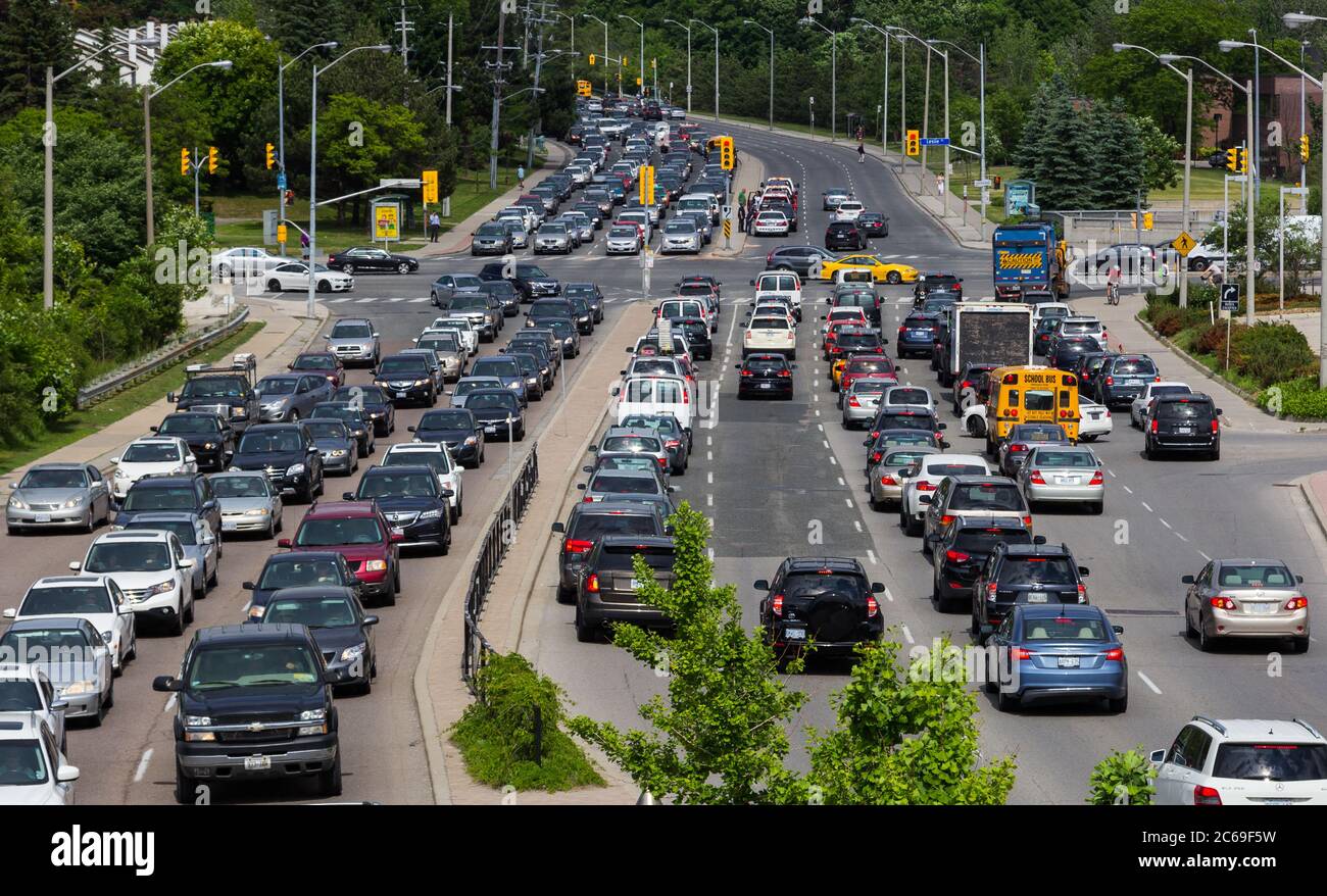 Road in toronto hi-res stock photography and images - Alamy
