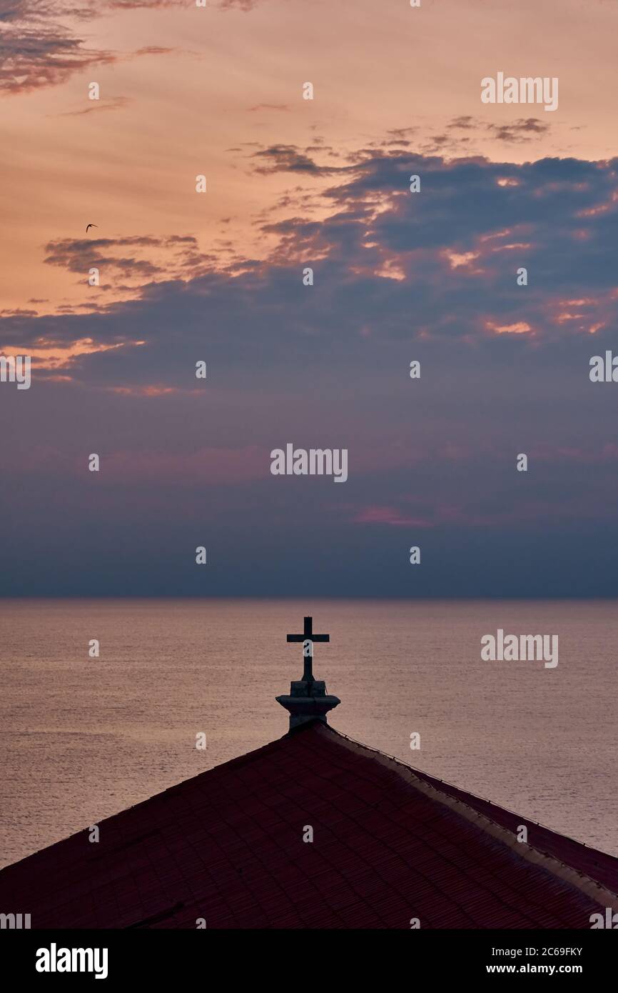 St piran cross hi-res stock photography and images - Alamy