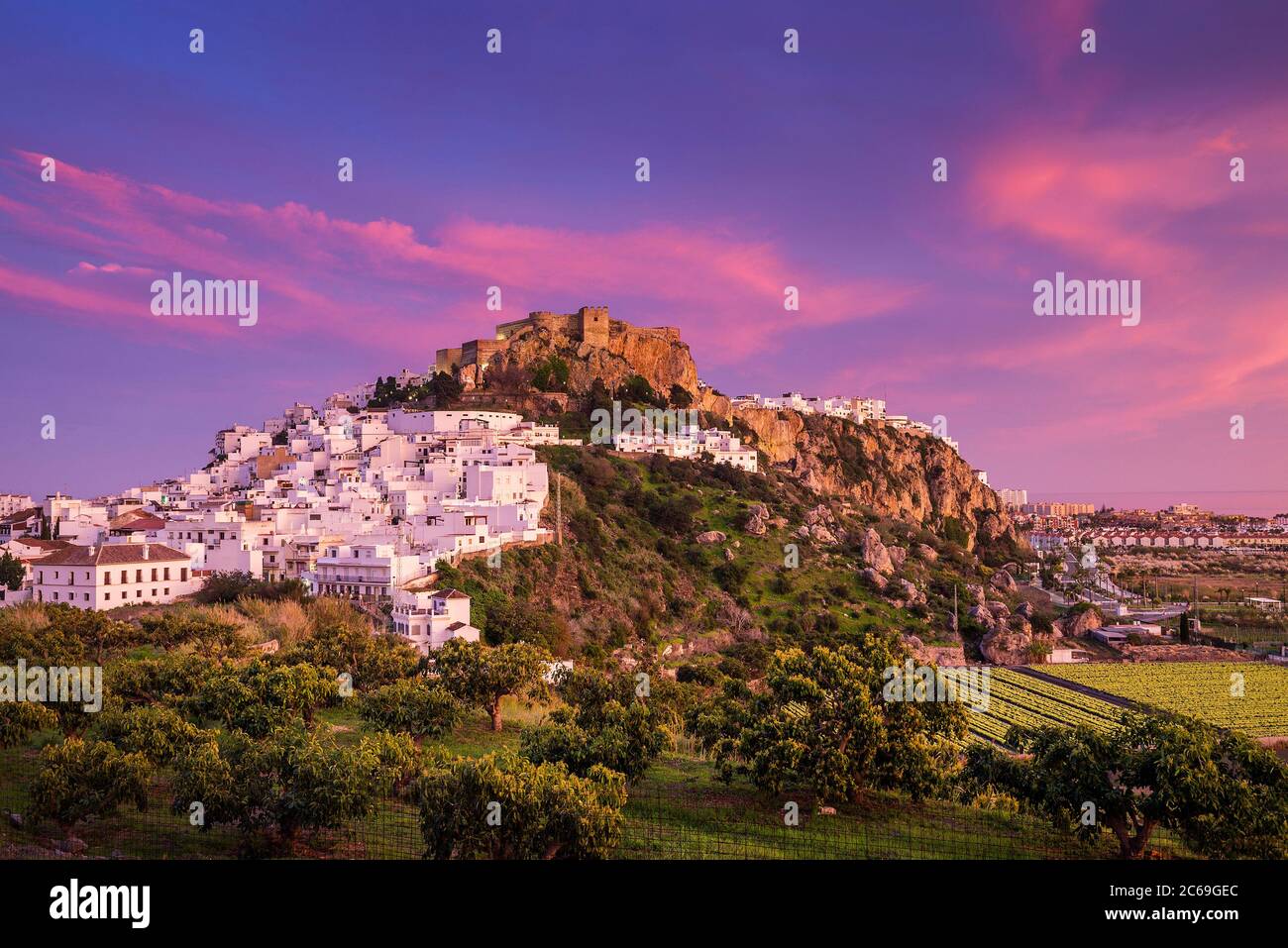 Granada sunset skyline hi-res stock photography and images - Alamy