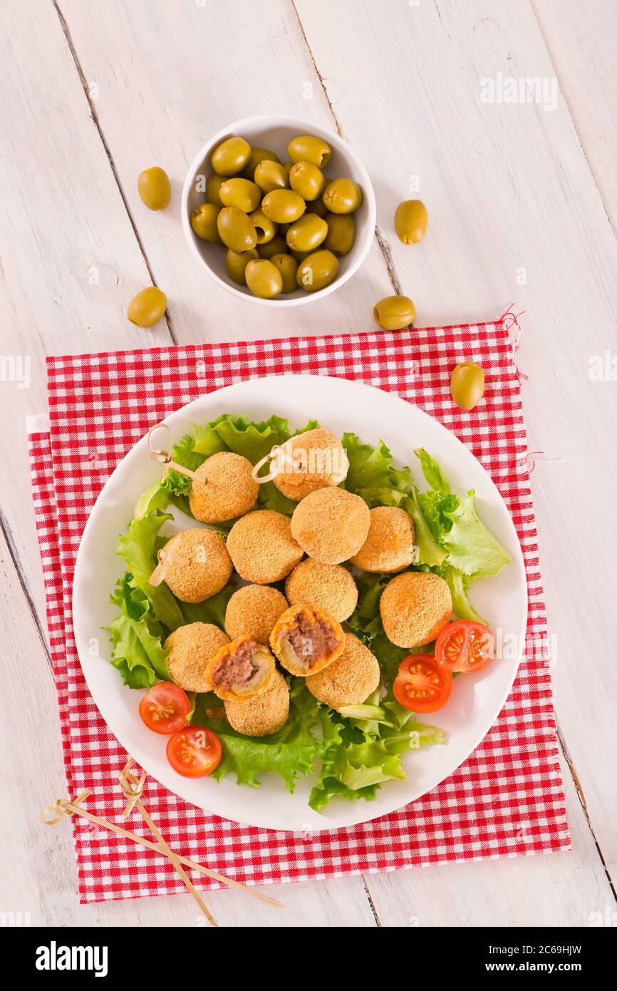 Ascoli stuffed olives hi-res stock photography and images - Alamy