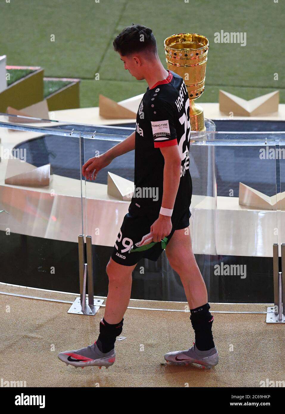 Kai havertz trophy hi-res stock photography and images - Alamy