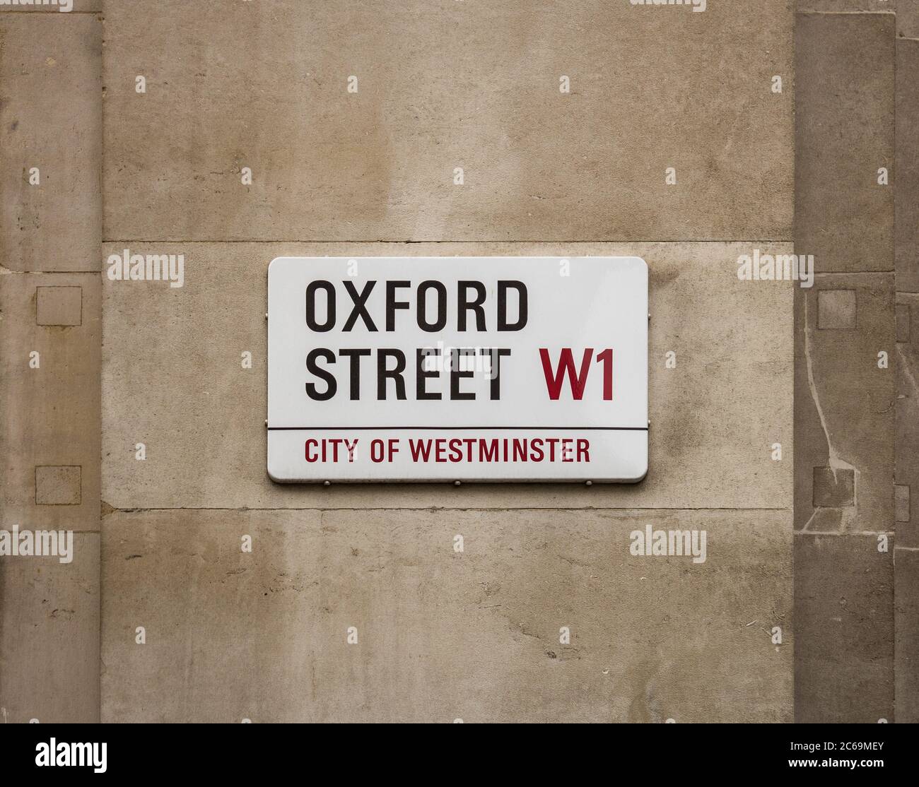 Harley street sign london w1 hi-res stock photography and images - Alamy