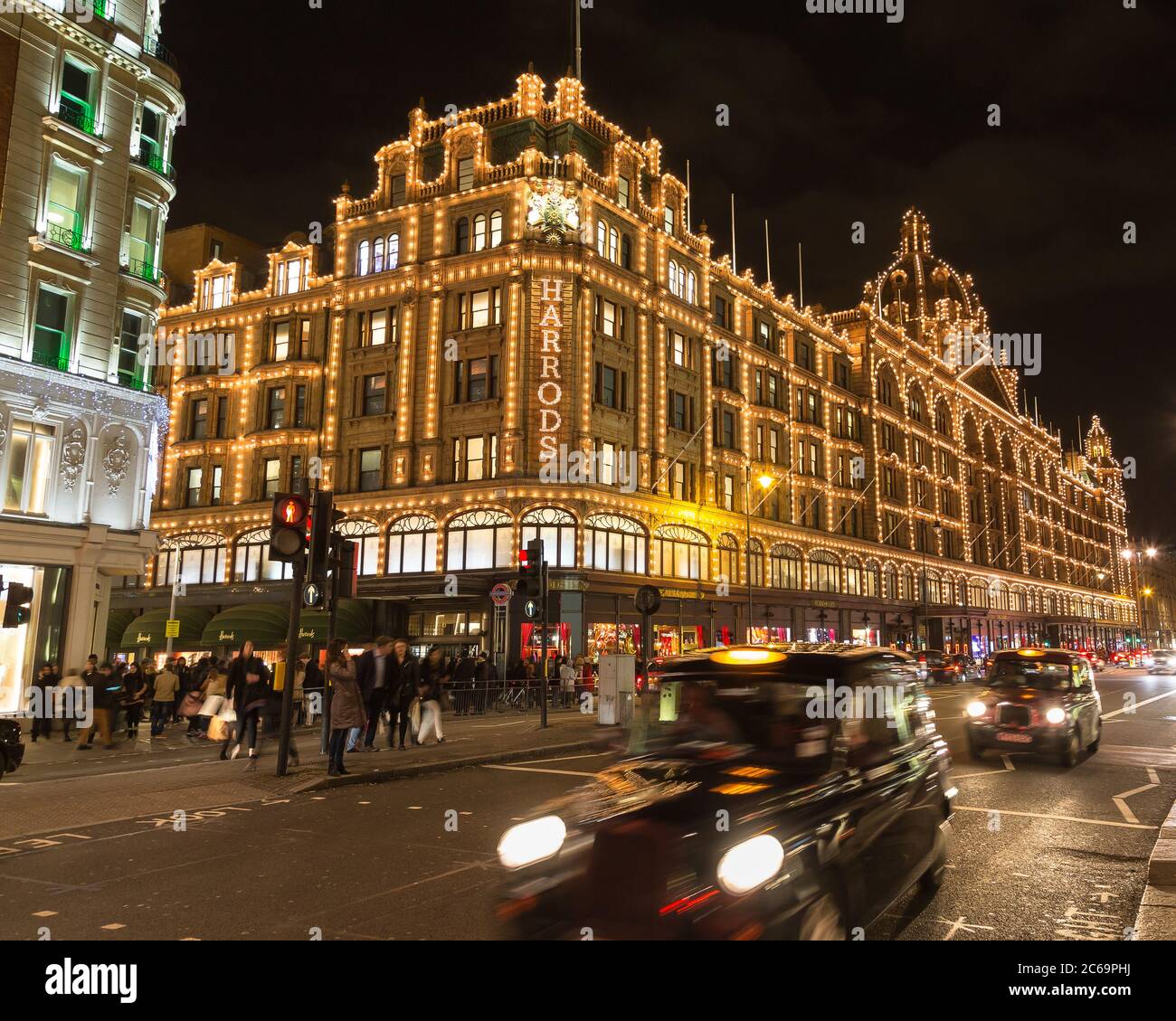 Harrods christmas decorations hi-res stock photography and images - Alamy