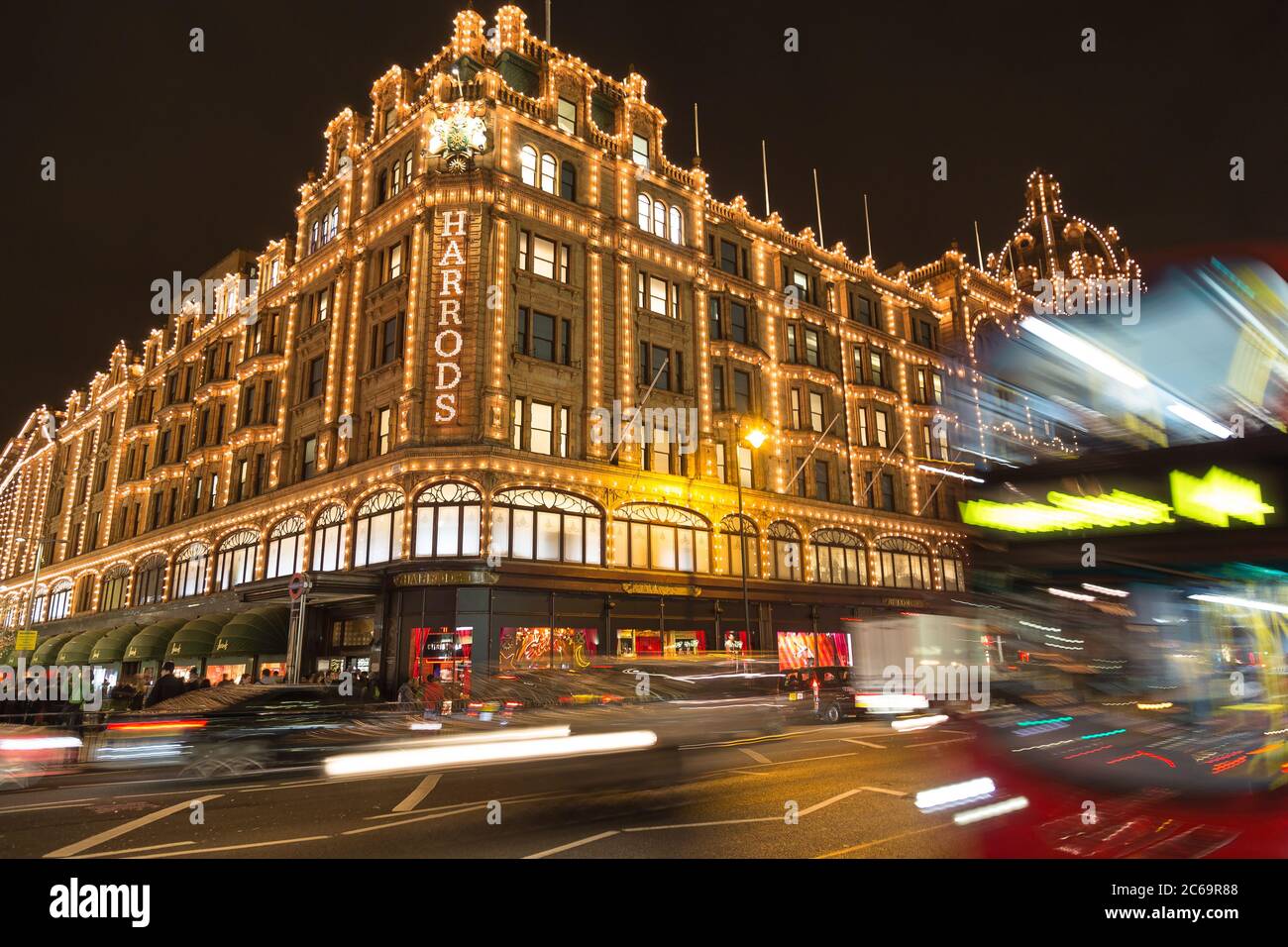 Harrods christmas decorations hi-res stock photography and images - Alamy