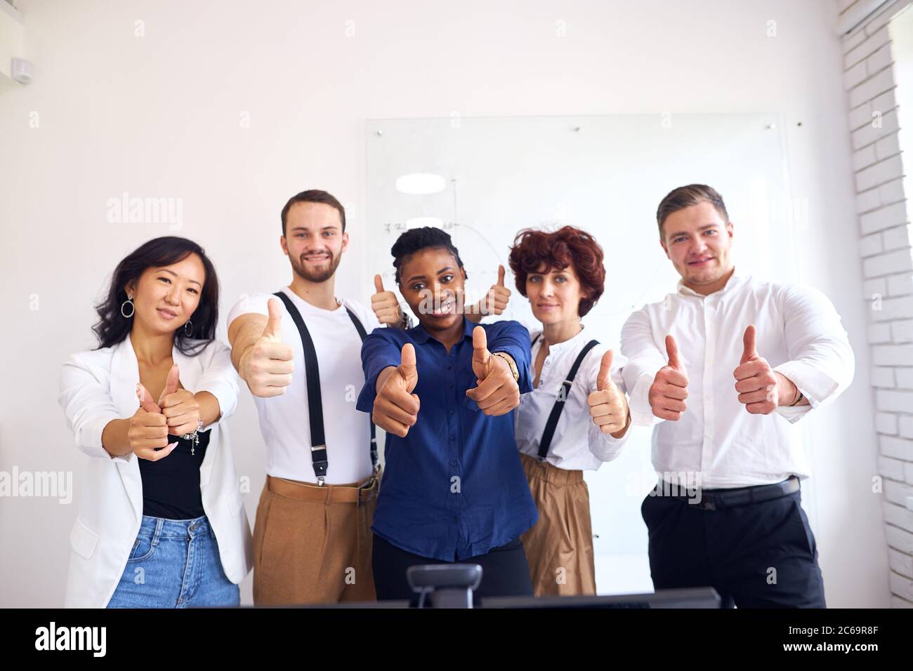 Good job of business team. International group of diverse people ...