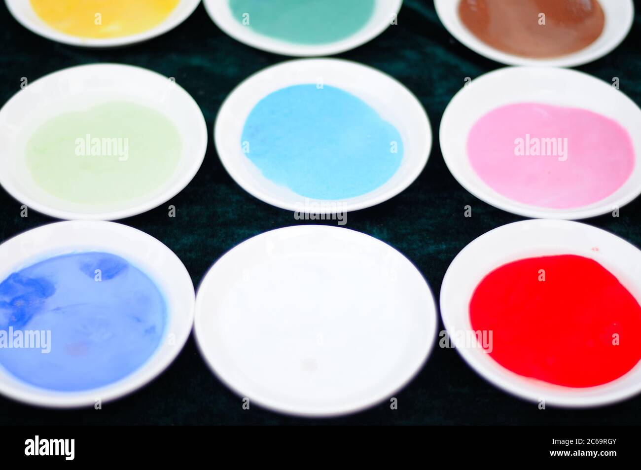 Water based colors hi-res stock photography and images - Alamy