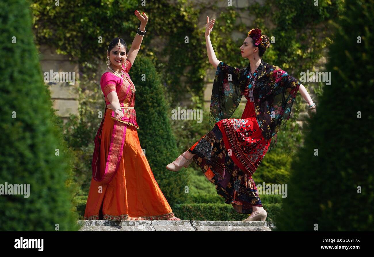 The two fridas frida kahlo hi-res stock photography and images - Alamy