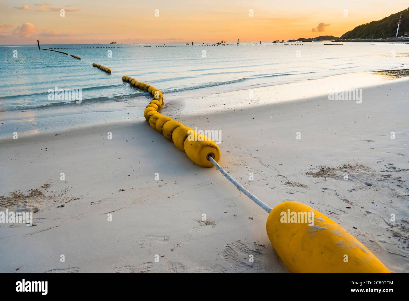 buoyancy on the beach, sign warning dangerous Stock Photo - Alamy