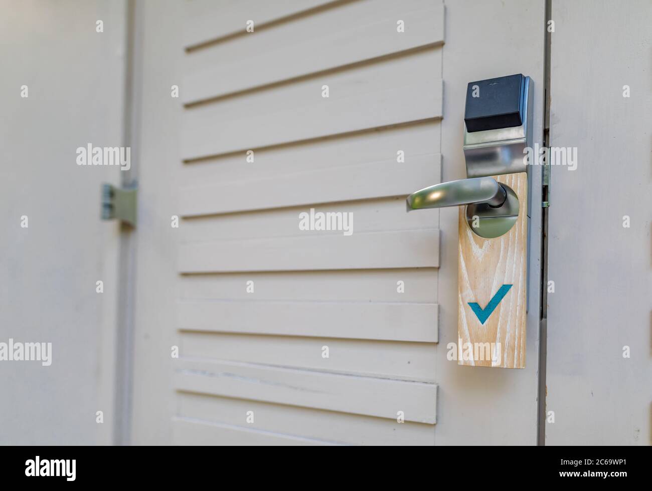 Please disturb sign hanging hi-res stock photography and images - Alamy