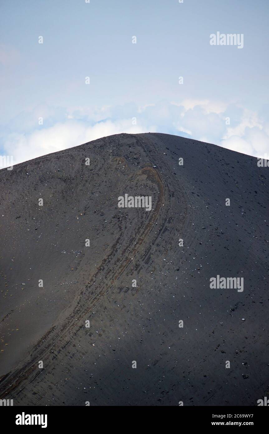 Volcano top hi-res stock photography and images - Alamy
