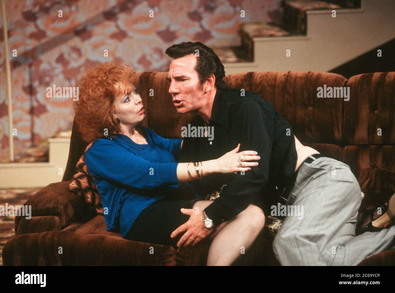 Alison Steadman (Mari Hoff), Pete Postlethwaite (Ray Say) in THE RISE ...