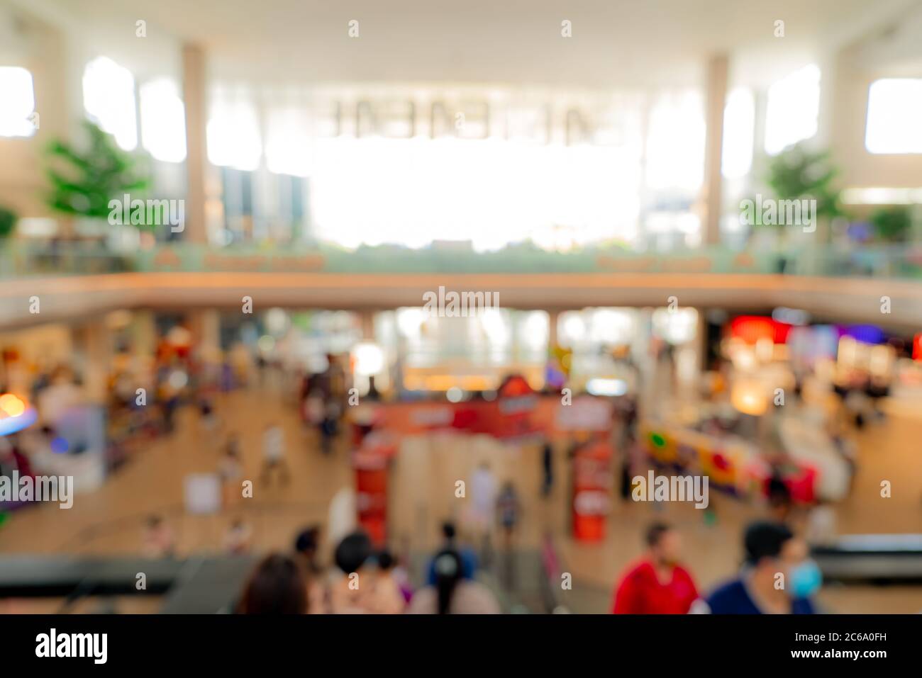 Blur crowded people inside shopping mall. Defocus retail shop in ...