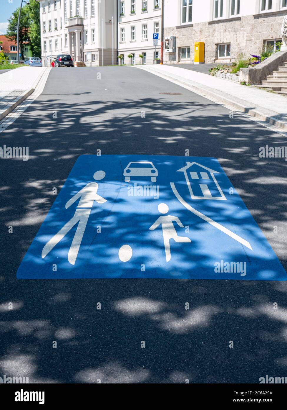 School safety sign germany road safety sign germany hi-res stock ...