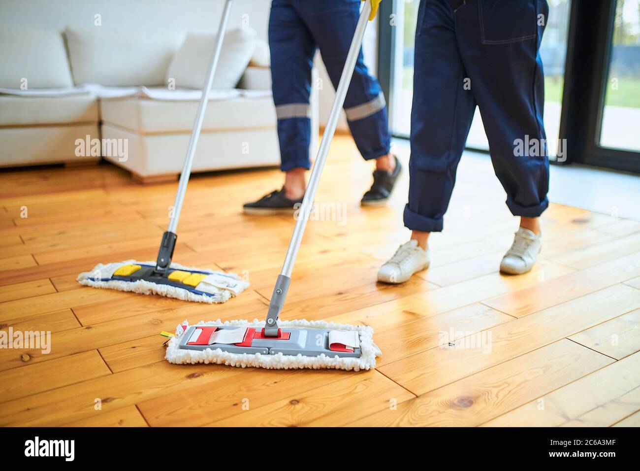Man mopping floor office hi-res stock photography and images - Alamy