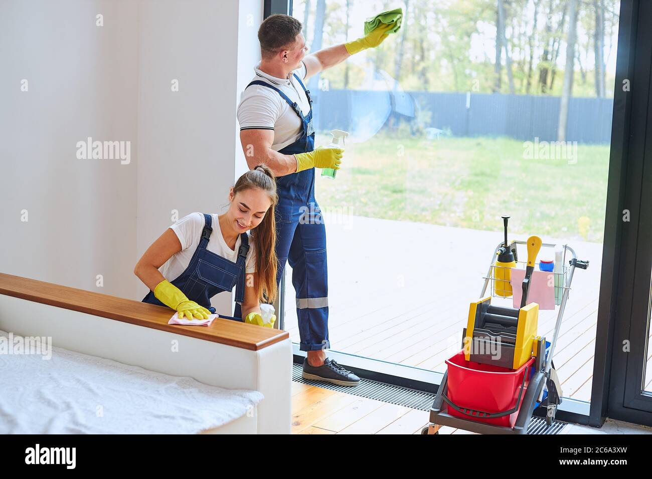 Uniforms blue yellow hi-res stock photography and images - Alamy