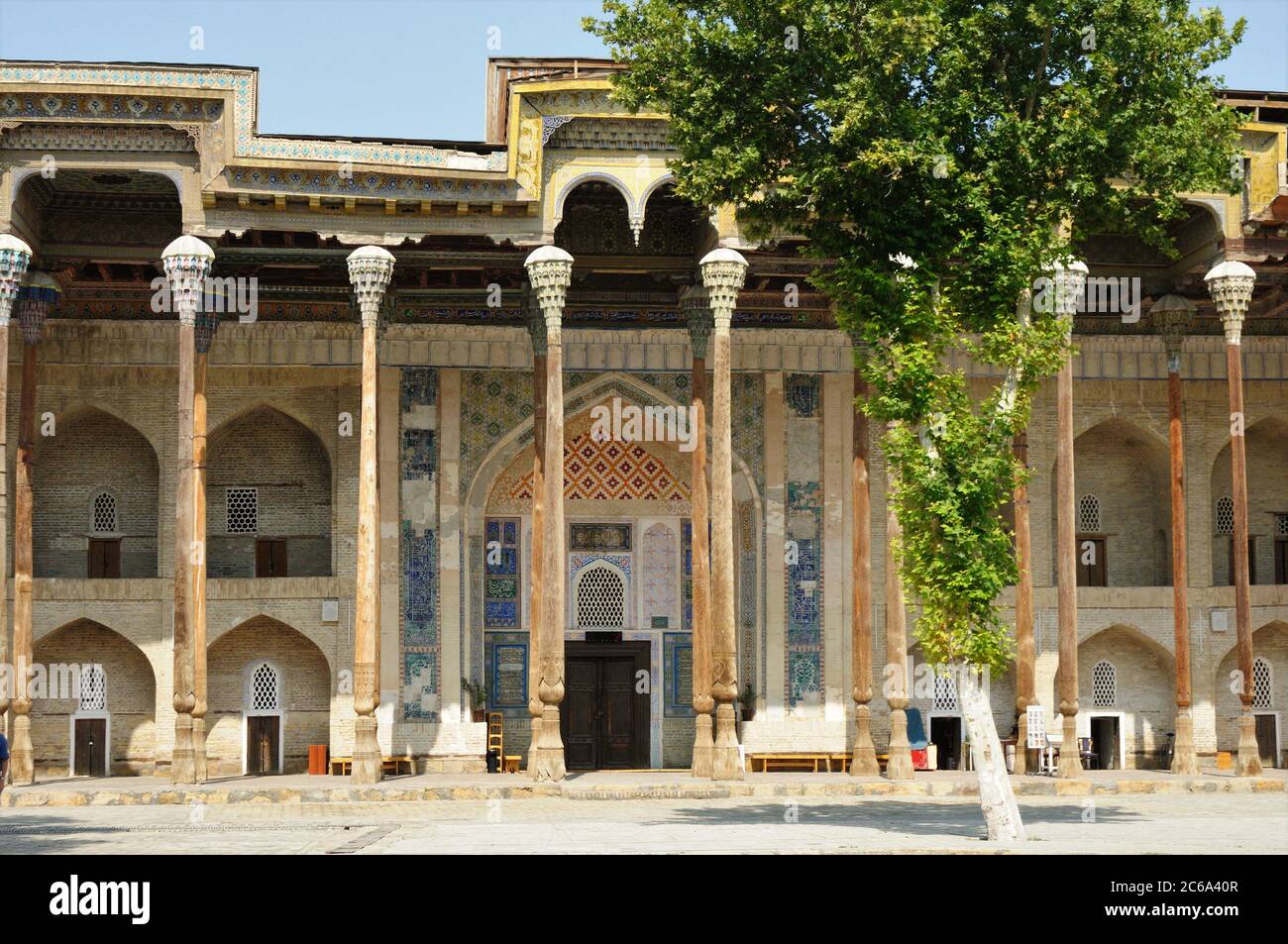 Bolo Pool Mosque was built in 1712. The handcrafted decorations of the ...