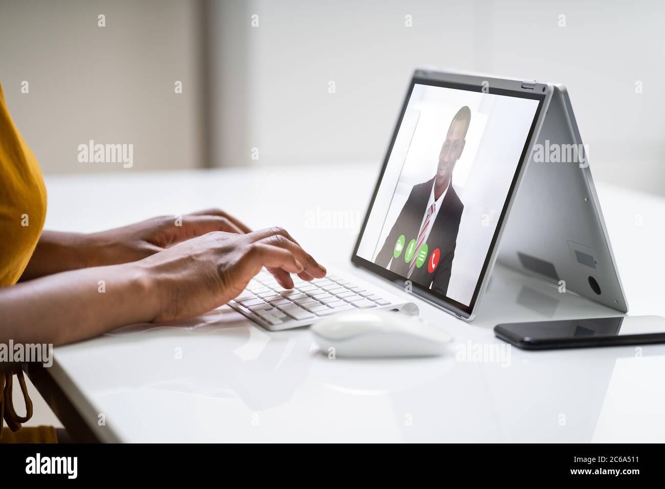 Online Video Conference Work Call Or Webinar Stock Photo - Alamy