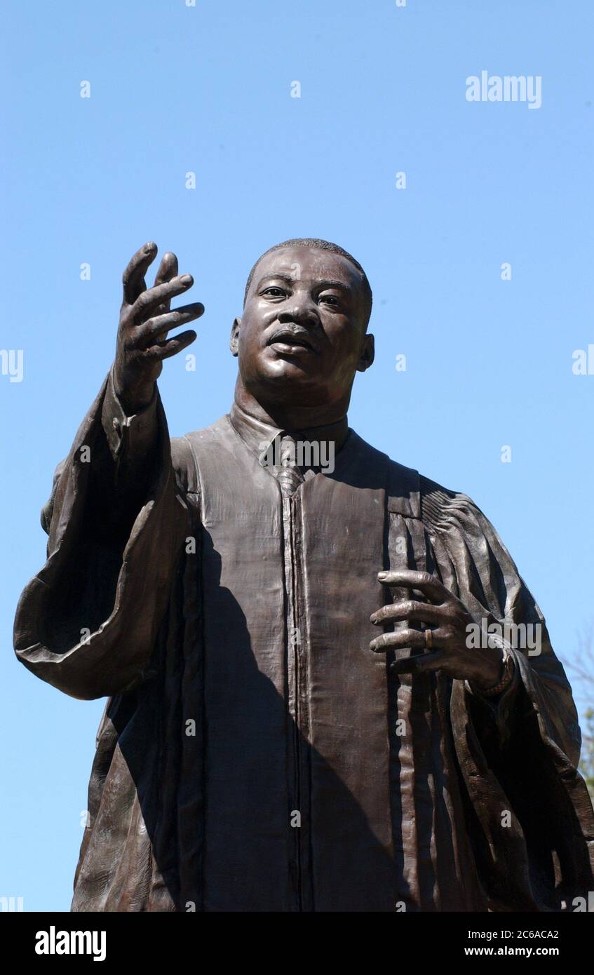 African american statue texas hi-res stock photography and images - Alamy