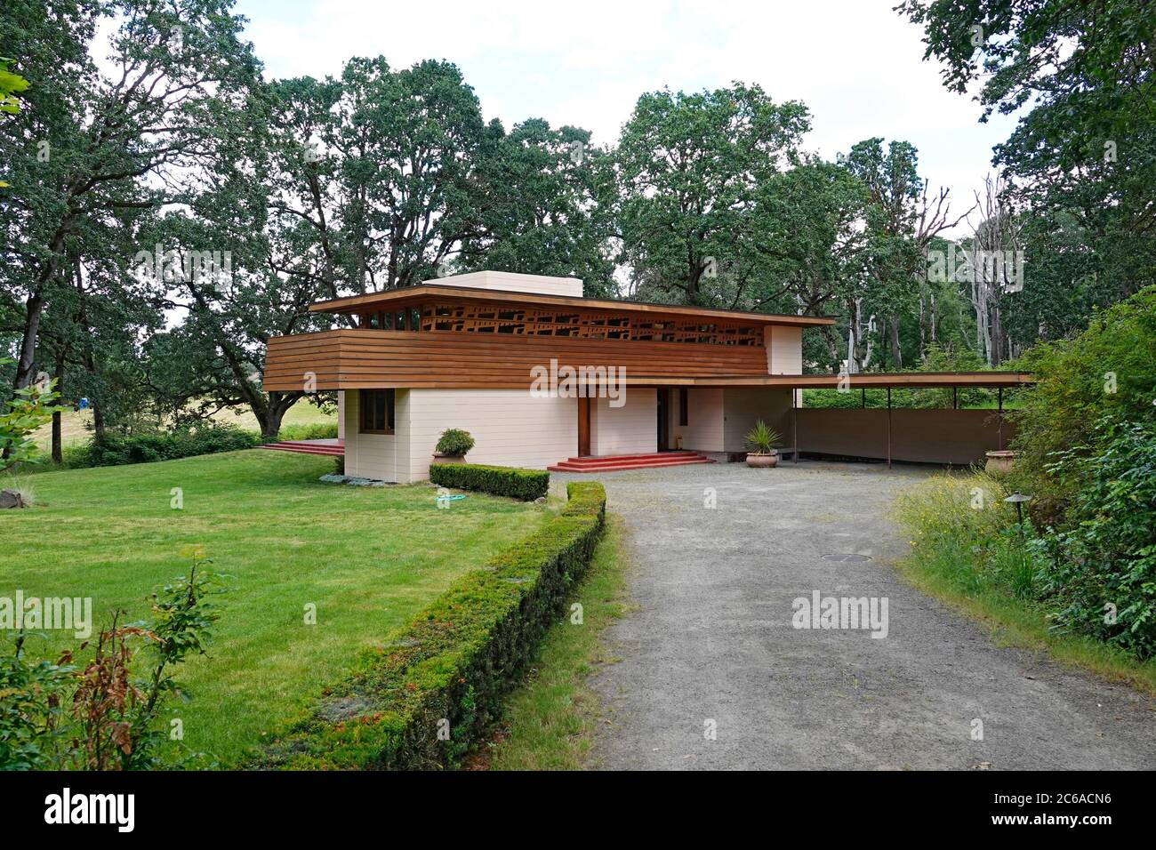 The Gordon House, a Frank Lloyd Wright house located in Silverton ...