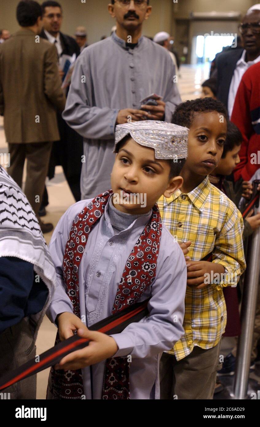Austin, Texas 11FEB03: Austin-area Muslims gather for Eid al-Adha, or ...