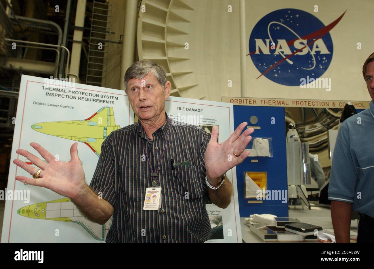 Space shuttle safety issues hi-res stock photography and images - Alamy