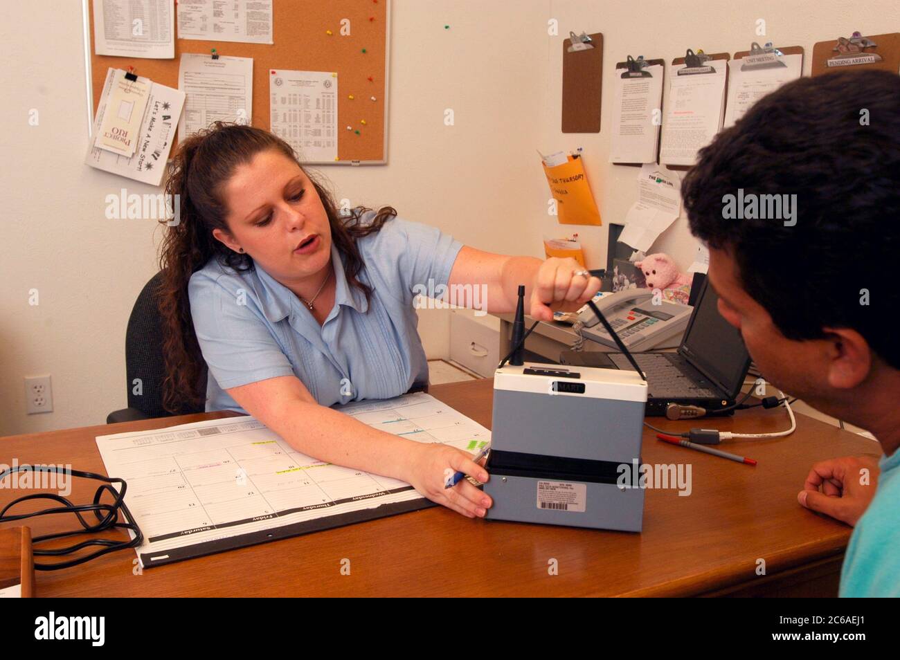 Austin Texas Usa 2003 Female County Parole Officer Left Meets With