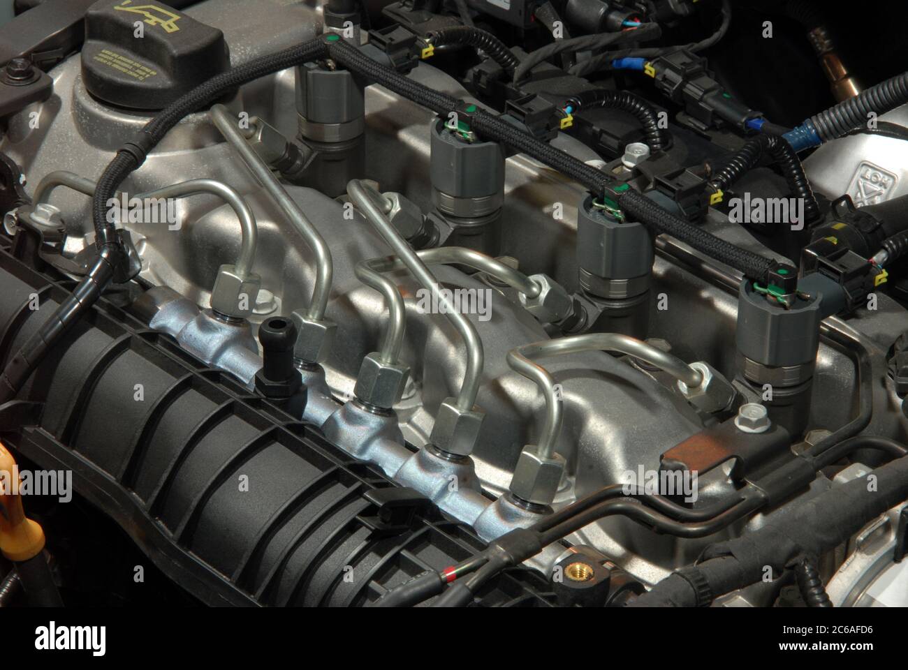 head diesel engine with common-rail Stock Photo - Alamy