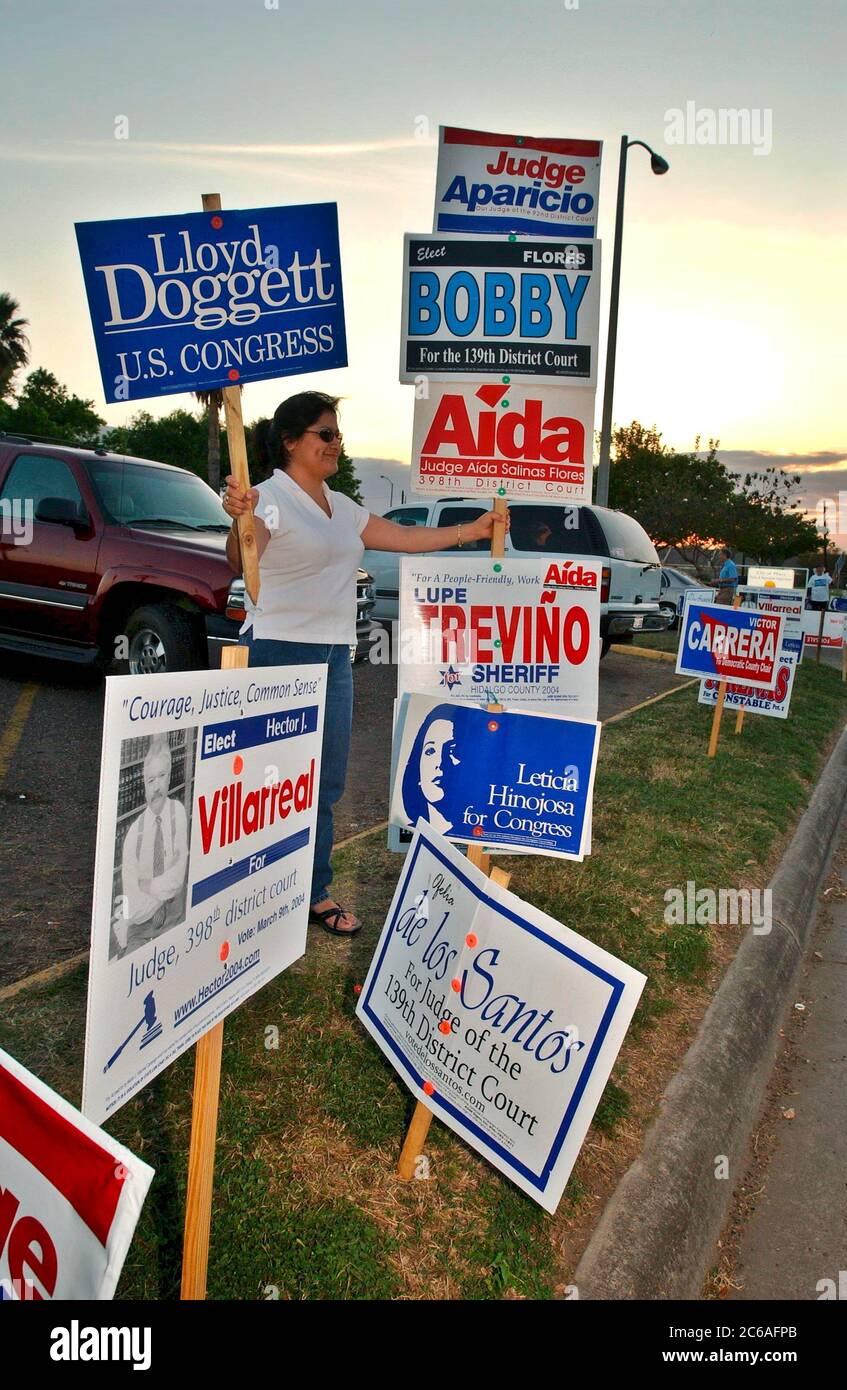 Campaign signs of judges hi-res stock photography and images - Alamy