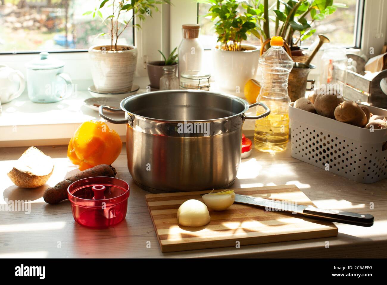 Kitchen working surface at the window. Cooking process Stock Photo - Alamy